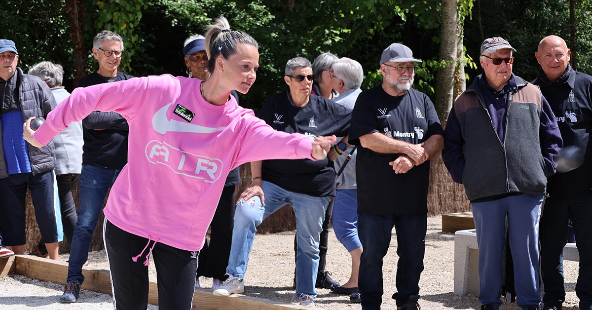 Une belle rencontre avec la championne de pétanque Cindy Peyrot ! - Val ...